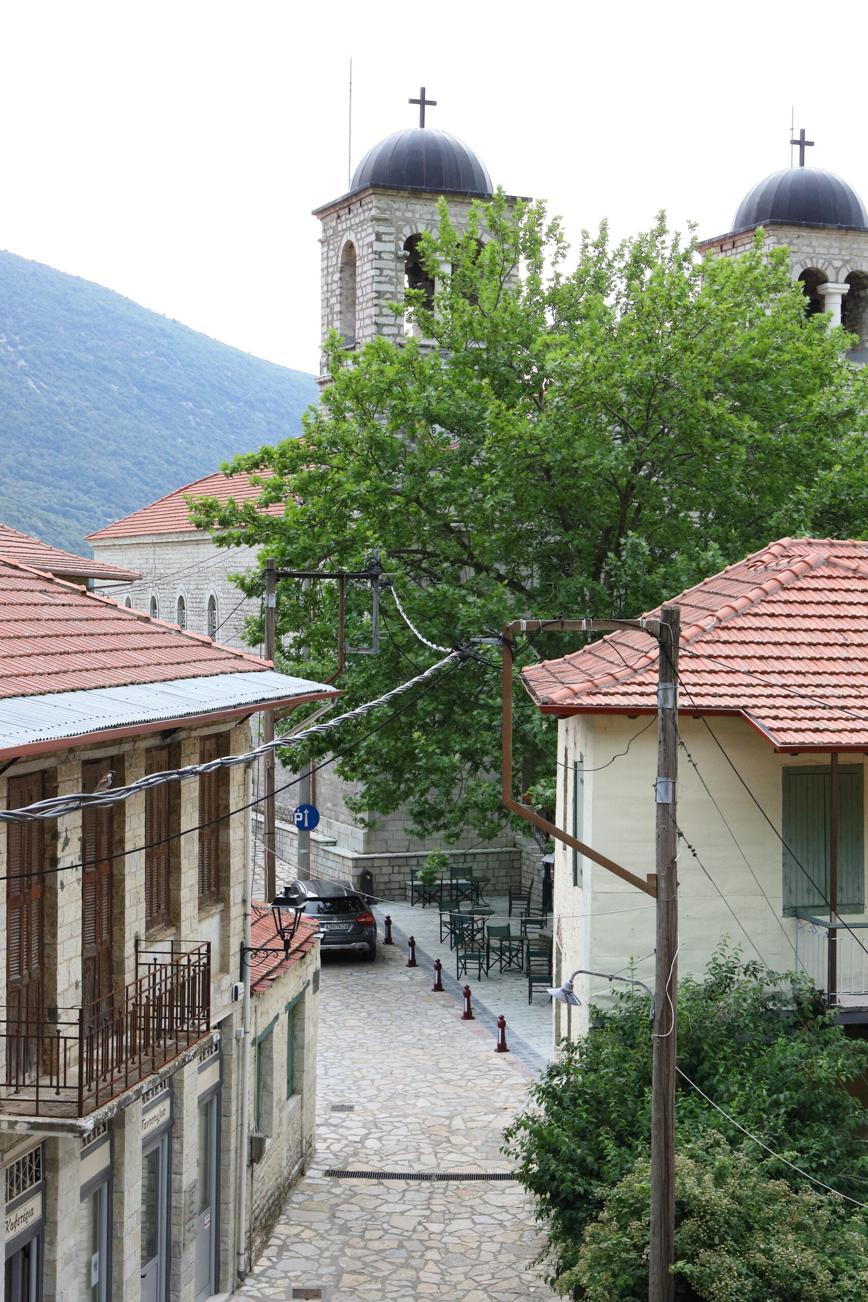 Αξιοθέατα - Παραδοσιακοί Ξενώνες Αλωνάκι. Πλάτανος, Ναυπακτία